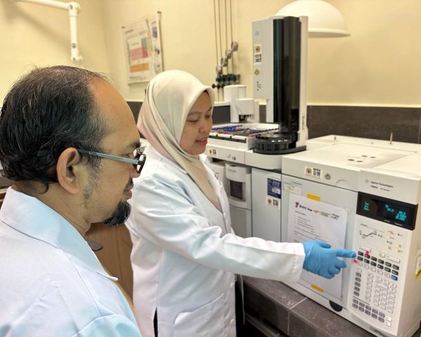 Pusat Penyelidikan Sains & Kejuruteraan - INSTRUMENTS